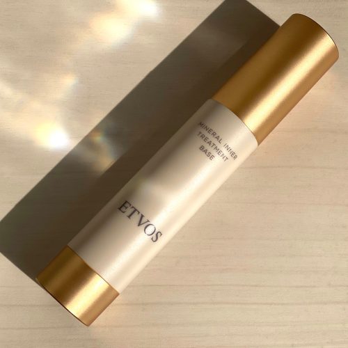 春先の乾燥肌にも。ETVOSの美容液下地がうるおい美肌になれて優秀♡ - CanCam.jp（キャンキャン）