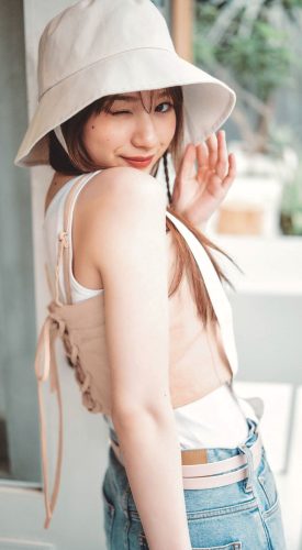 Kアイドルの私服コーデがお手本♡「韓国っぽカジュアル」に必要な3つの定番 - CanCam.jp（キャンキャン）