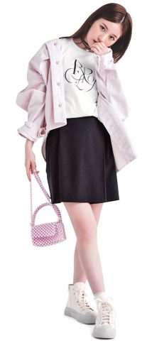 Kアイドルの私服コーデがお手本♡「韓国っぽカジュアル」に必要な3つの定番 - CanCam.jp（キャンキャン）