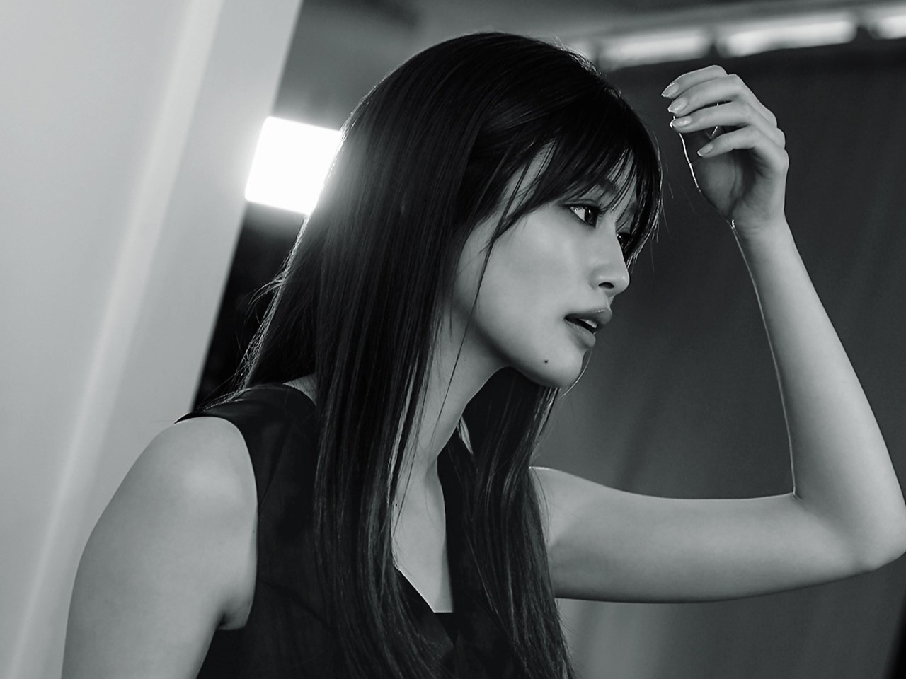 モノトーン水着を3着購入！「この夏はプールに行く♡」生見愛瑠にQ＆A【後編】 - CanCam.jp（キャンキャン）