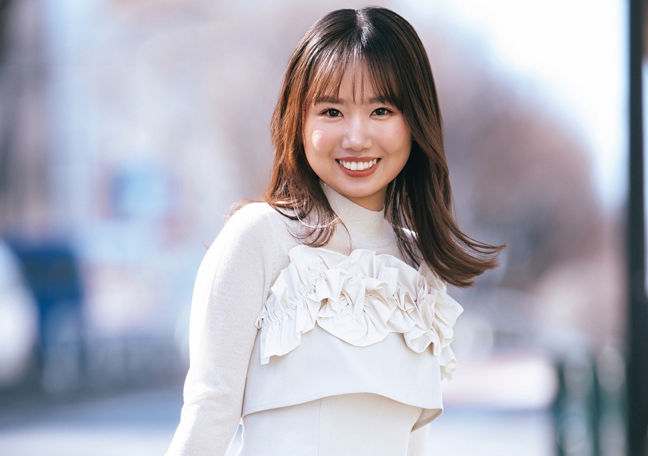 プロが教える「婚活用プロフ写真」の盛り方【はるかぜに告ぐ・一色といろさんが実演】 - CanCam.jp（キャンキャン）